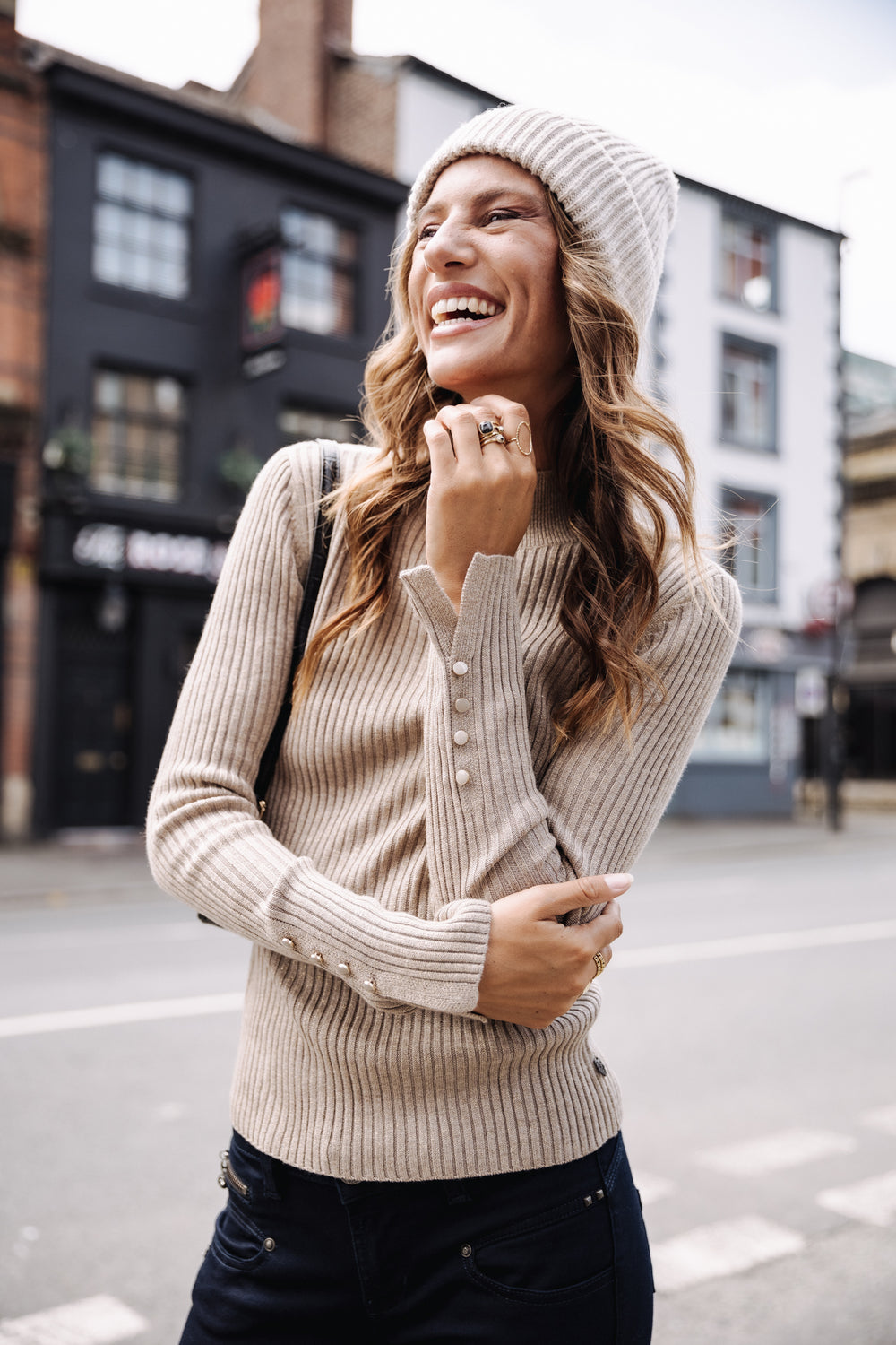 Pulls pour femme : à col V, col rond ou col roulé - Freeman T. Porter